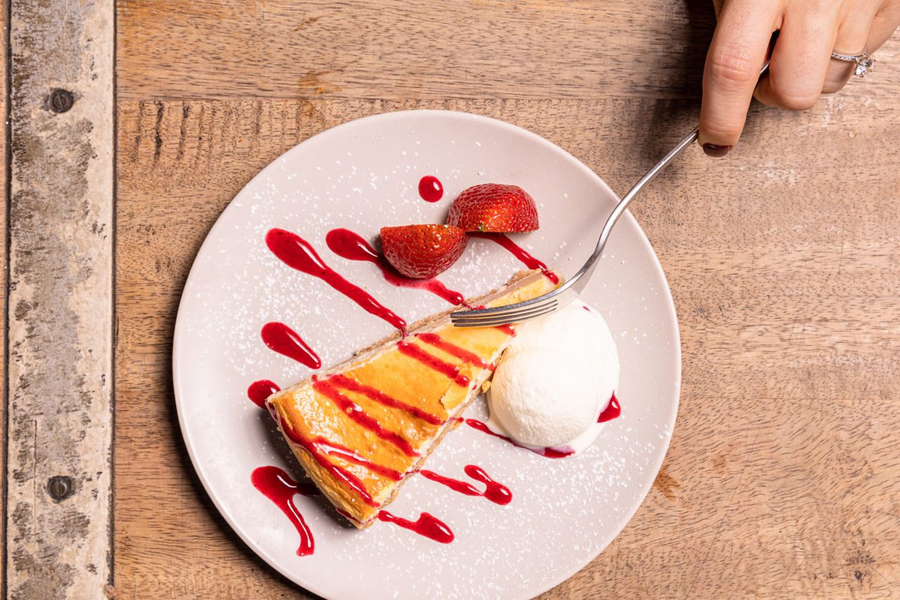 FOLLIES BAR | Now at 2 locations! Flinders Lane & Little Lonsdale St ...